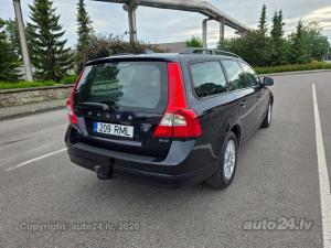 Zils Volvo V70 2008 Paide, ar dzinēja tilpumu 2.40 L un nobraukumu 305 tūkst. km par 5290 €, foto 5 vietnē AUTOMOTO.COM.LV