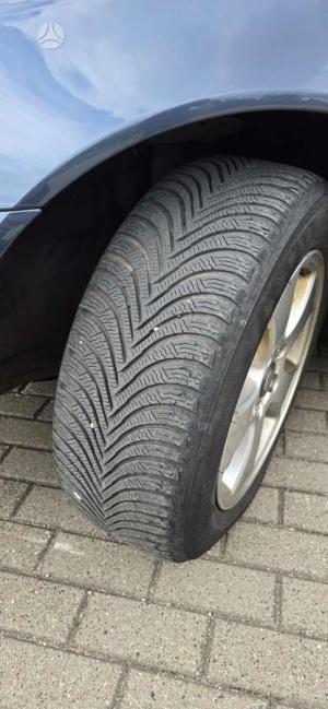Zils Volvo V70 2008 Viļņa, ar dzinēja tilpumu 2.40 L un nobraukumu 338 tūkst. km par 3000 €, foto 11 vietnē AUTOMOTO.COM.LV