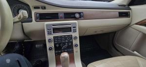 Zils Volvo V70 2008 Viļņa, ar dzinēja tilpumu 2.40 L un nobraukumu 338 tūkst. km par 3000 €, foto 17 vietnē AUTOMOTO.COM.LV