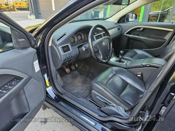 Blue Volvo V70 2008 in Tallinn, with an engine capacity of 2.40 L and mileage of 305 thousand km for 5499 €, photo 8 on AUTOMOTO.COM.LV