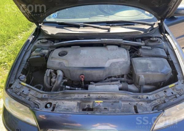 Zils Volvo V70 2008 Rīga, ar dzinēja tilpumu 2.40 L un nobraukumu 0 tūkst. km par 750 €, foto 3 vietnē AUTOMOTO.COM.LV