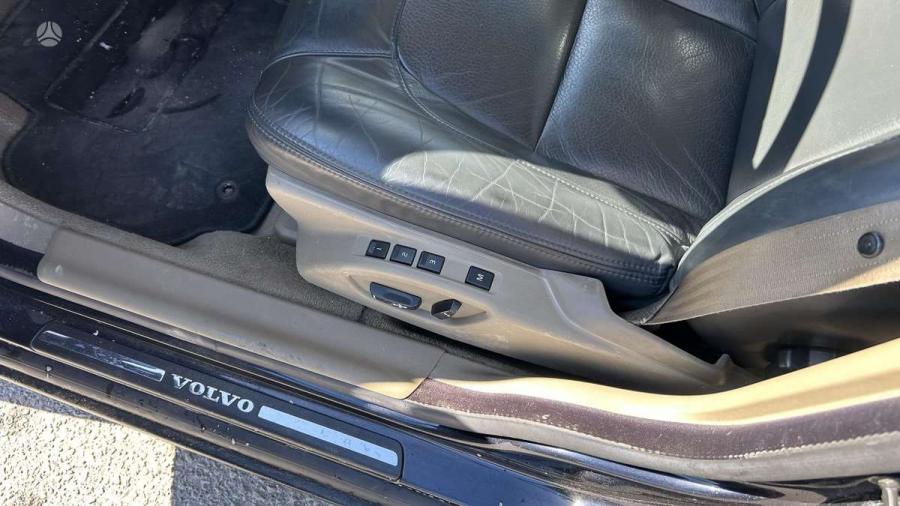 Zils Volvo V70 2008 Viļņa, ar dzinēja tilpumu 2.40 L un nobraukumu 286 tūkst. km par 3100 €, foto 8 vietnē AUTOMOTO.COM.LV