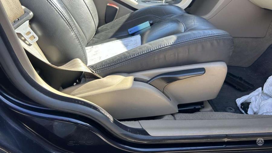 Zils Volvo V70 2008 Viļņa, ar dzinēja tilpumu 2.40 L un nobraukumu 286 tūkst. km par 3100 €, foto 11 vietnē AUTOMOTO.COM.LV