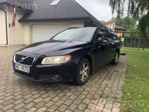 Blue Volvo V70 2008 in Riga, with an engine capacity of 2.40 L and mileage of 400 thousand km for 2300 €, photo  on AUTOMOTO.COM.LV