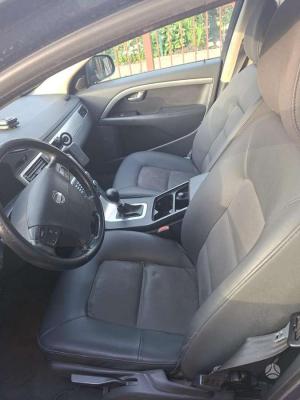 Zils Volvo V70 2008 Viļņa, ar dzinēja tilpumu 2.40 L un nobraukumu 330 tūkst. km par 2900 €, foto 4 vietnē AUTOMOTO.COM.LV