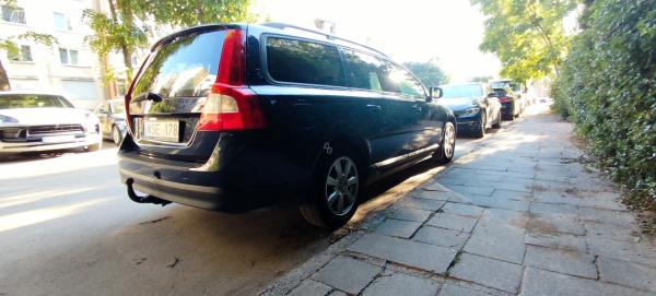 Blue Volvo V70 2008 in Kaunas, with an engine capacity of 2.00 L and mileage of 345 thousand km for 3000 €, photo 6 on AUTOMOTO.COM.LV