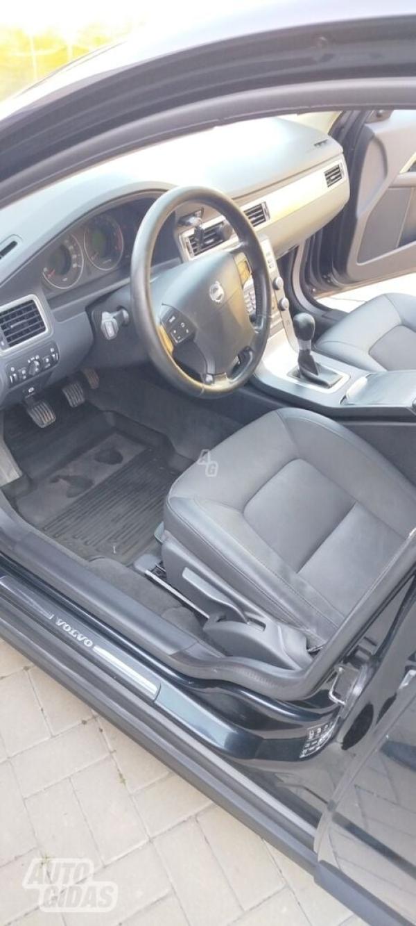 Blue Volvo V70 2008 in Kaunas, with an engine capacity of 2.00 L and mileage of 345 thousand km for 3000 €, photo 8 on AUTOMOTO.COM.LV