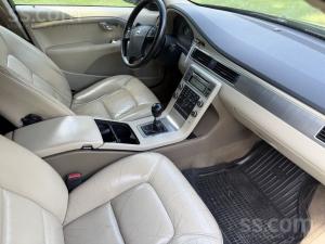 Blue Volvo V70 2008 in Kuldiga, with an engine capacity of 2.00 L and mileage of 353 thousand km for 1850 €, photo 7 on AUTOMOTO.COM.LV