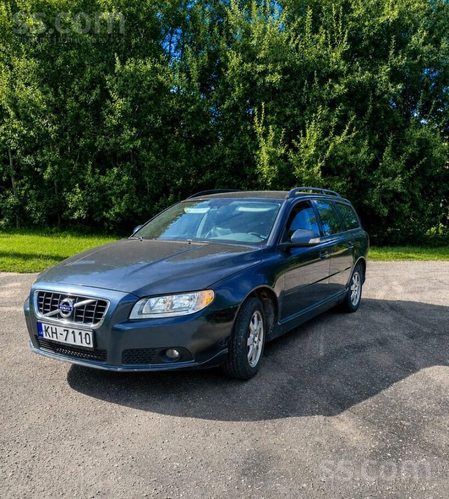 Zils Volvo V70 2008 Tukums, ar dzinēja tilpumu 2.40 L un nobraukumu 319 tūkst. km par 2200 €, foto 3 vietnē AUTOMOTO.COM.LV