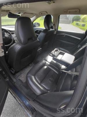 Zils Volvo V70 2008 Tukums, ar dzinēja tilpumu 2.40 L un nobraukumu 319 tūkst. km par 2200 €, foto 7 vietnē AUTOMOTO.COM.LV