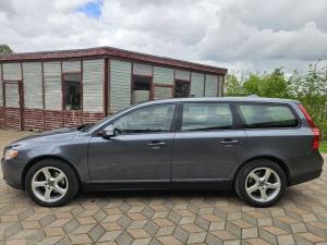 Blue Volvo V70 2008 in Talsi, with an engine capacity of 2.00 L and mileage of 254 thousand km for 4800 €, photo 7 on AUTOMOTO.COM.LV