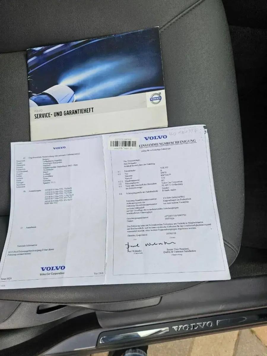 Blue Volvo V70 2008 in Talsi, with an engine capacity of 2.00 L and mileage of 254 thousand km for 4800 €, photo 10 on AUTOMOTO.COM.LV