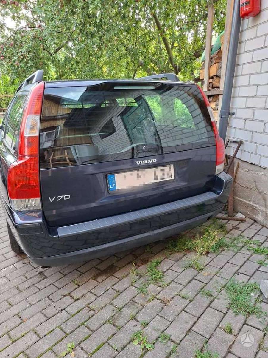Zils Volvo V70 2008 Trakai, ar dzinēja tilpumu 2.44 L un nobraukumu 366 tūkst. km par 1570 €, foto 6 vietnē AUTOMOTO.COM.LV