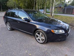 Zils Volvo V70 2008 Viļņa, ar dzinēja tilpumu 2.40 L un nobraukumu 475 tūkst. km par 3399 €, foto  vietnē AUTOMOTO.COM.LV