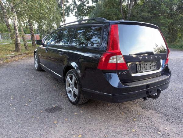 Синий Вольво В70 2008 в Вильнюс, объемом двигателя 2.40 л и пробегом 475 тыс. км за 3399 €, фото 6 на AUTOMOTO.COM.LV