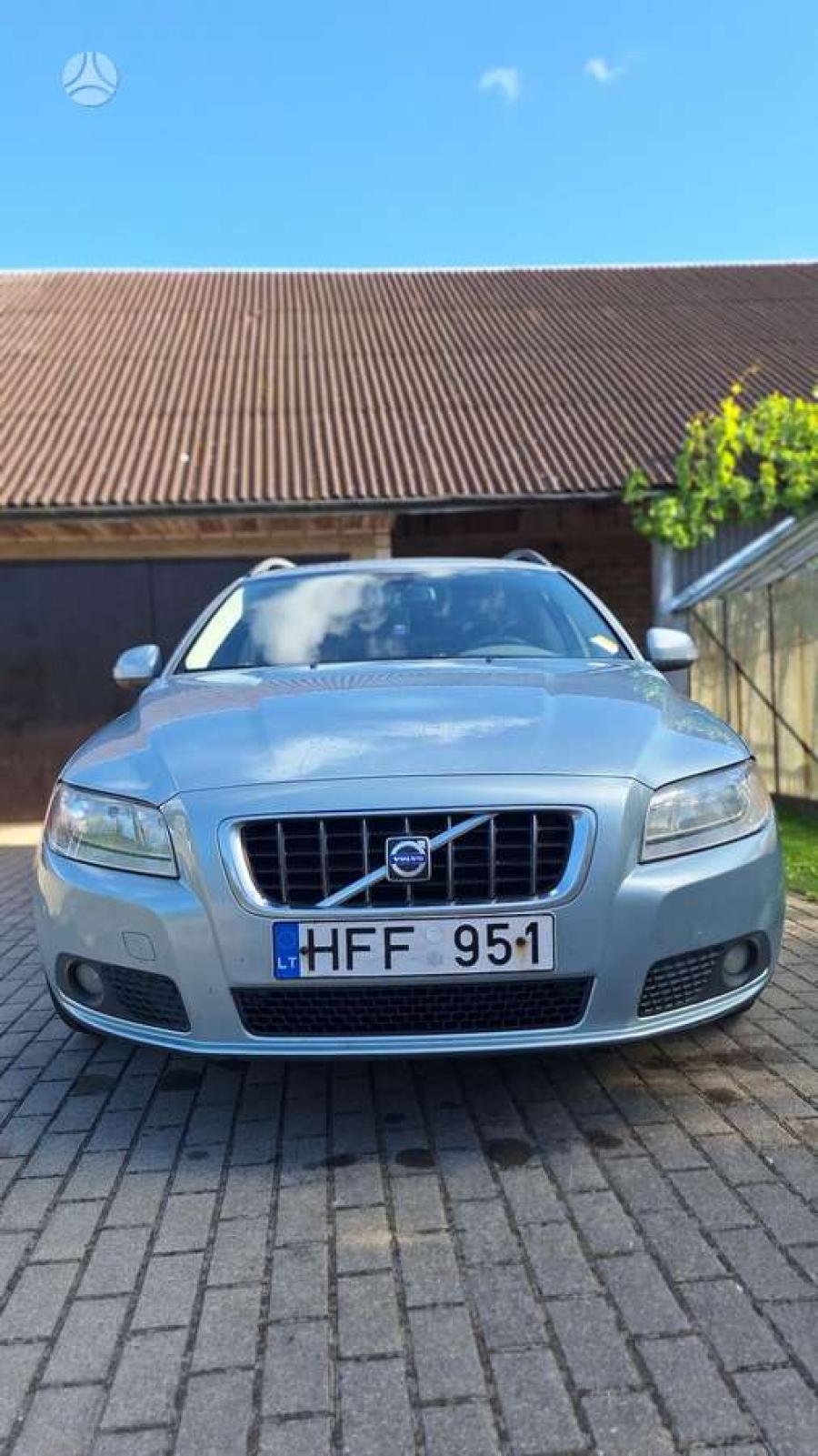 Zils Volvo V70 2008 Tauragė, ar dzinēja tilpumu 2.40 L un nobraukumu 324 tūkst. km par 1950 €, foto 1 vietnē AUTOMOTO.COM.LV