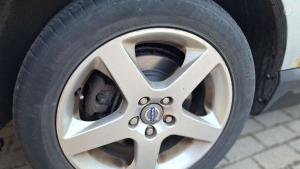 Zils Volvo V70 2008 Tauragė, ar dzinēja tilpumu 2.40 L un nobraukumu 324 tūkst. km par 1950 €, foto 7 vietnē AUTOMOTO.COM.LV