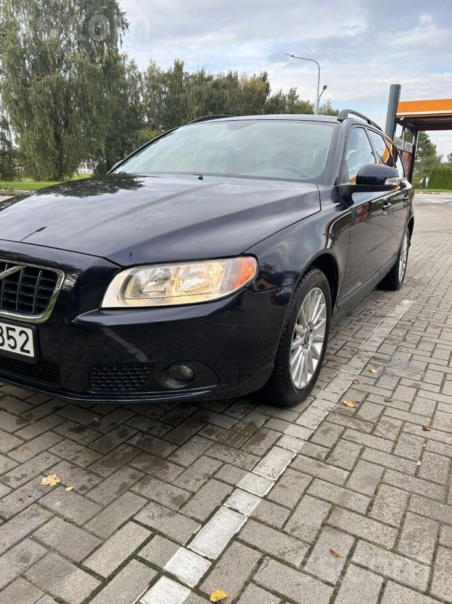 Синий Вольво В70 2008 в Елгава, объемом двигателя 2.00 л и пробегом 355 тыс. км за 3190 €, фото 4 на AUTOMOTO.COM.LV