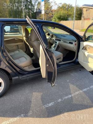 Zils Volvo V70 2008 Rīga, ar dzinēja tilpumu 2.40 L un nobraukumu 310 tūkst. km par 3300 €, foto 12 vietnē AUTOMOTO.COM.LV