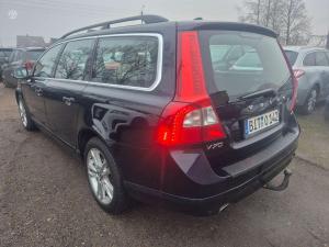 Blue Volvo V70 2009 in Raseiniai, with an engine capacity of 2.40 L and mileage of 284 thousand km for 4950 €, photo 3 on AUTOMOTO.COM.LV