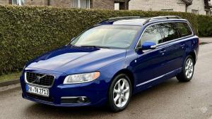 Blue Volvo V70 2009 in Raseiniai, with an engine capacity of 2.40 L and mileage of 329 thousand km for 5900 €, photo 4 on AUTOMOTO.COM.LV