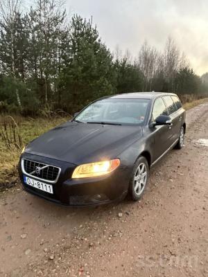 Blue Volvo V70 2009 in Ludza, with an engine capacity of 2.00 L and mileage of 417 thousand km for 3800 €, photo 8 on AUTOMOTO.COM.LV
