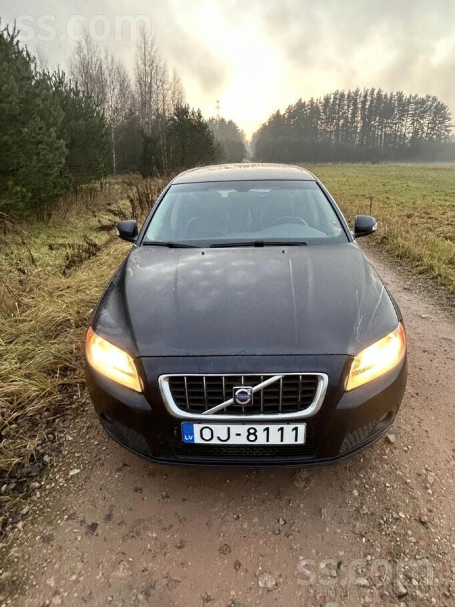 Blue Volvo V70 2009 in Ludza, with an engine capacity of 2.00 L and mileage of 417 thousand km for 3800 €, photo 10 on AUTOMOTO.COM.LV
