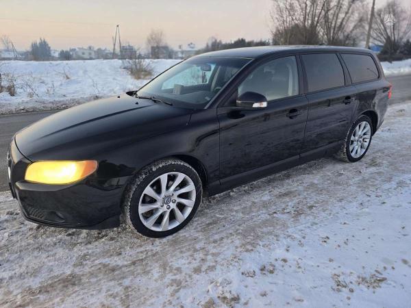 Zils Volvo V70 2009 Tauragė, ar dzinēja tilpumu 2.00 L un nobraukumu 340 tūkst. km par 2600 €, foto 1 vietnē AUTOMOTO.COM.LV
