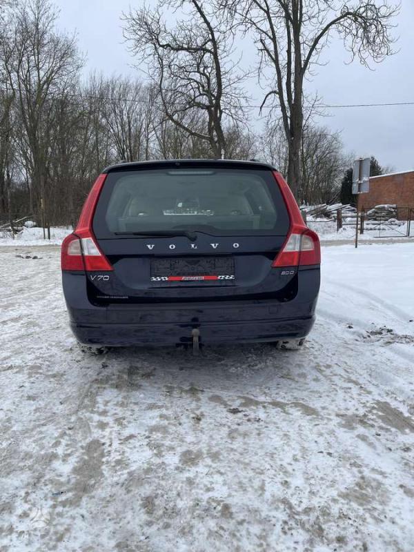 Zils Volvo V70 2009 Kauņa, ar dzinēja tilpumu 2.00 L un nobraukumu 350 tūkst. km par 2450 €, foto 5 vietnē AUTOMOTO.COM.LV