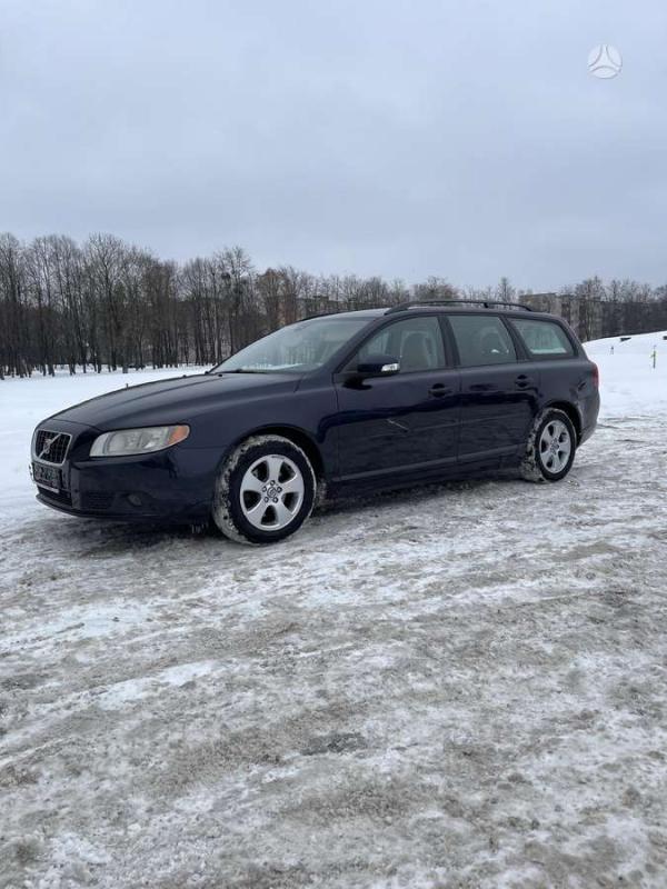 Zils Volvo V70 2009 Kauņa, ar dzinēja tilpumu 2.00 L un nobraukumu 350 tūkst. km par 2450 €, foto 11 vietnē AUTOMOTO.COM.LV