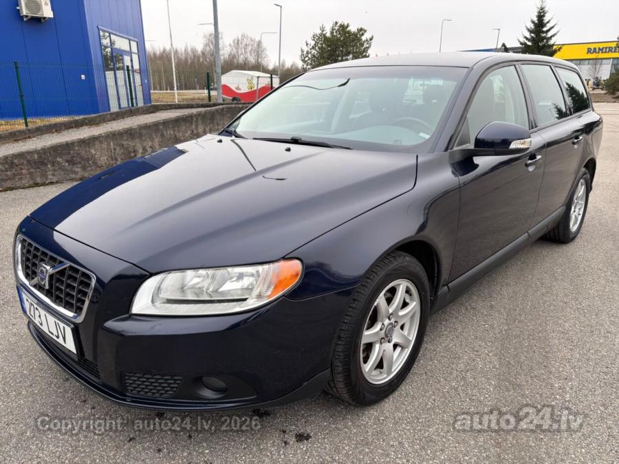 Zils Volvo V70 2009 Paide, ar dzinēja tilpumu 2.40 L un nobraukumu 349 tūkst. km par 5390 €, foto 1 vietnē AUTOMOTO.COM.LV