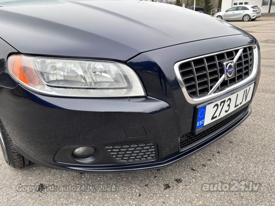 Zils Volvo V70 2009 Paide, ar dzinēja tilpumu 2.40 L un nobraukumu 349 tūkst. km par 5390 €, foto 7 vietnē AUTOMOTO.COM.LV