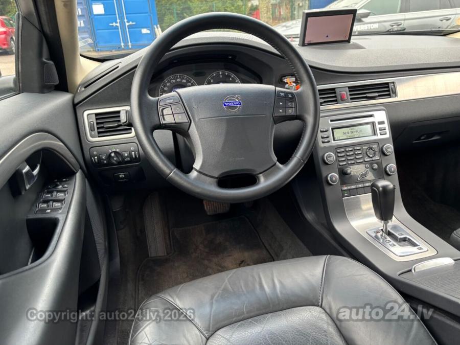 Zils Volvo V70 2009 Paide, ar dzinēja tilpumu 2.40 L un nobraukumu 349 tūkst. km par 5390 €, foto 11 vietnē AUTOMOTO.COM.LV