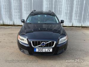 Blue Volvo V70 2009 in Paide, with an engine capacity of 2.00 L and mileage of 304 thousand km for 4990 €, photo 3 on AUTOMOTO.COM.LV