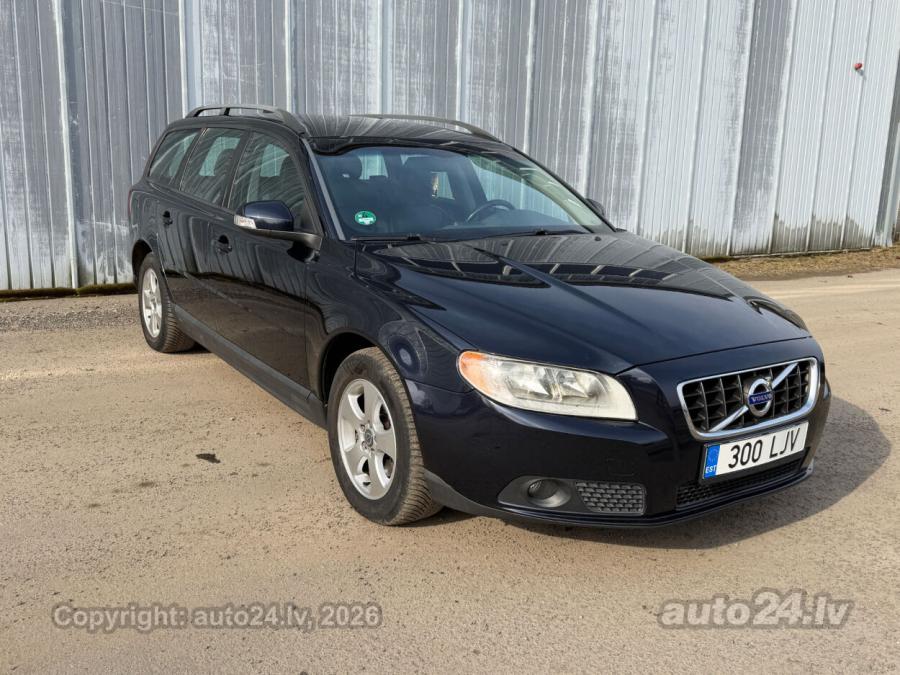 Blue Volvo V70 2009 in Paide, with an engine capacity of 2.00 L and mileage of 304 thousand km for 4990 €, photo 4 on AUTOMOTO.COM.LV