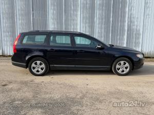 Blue Volvo V70 2009 in Paide, with an engine capacity of 2.00 L and mileage of 304 thousand km for 4990 €, photo 6 on AUTOMOTO.COM.LV
