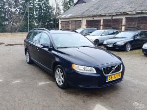 Blue Volvo V70 2009 in Sirvintos, with an engine capacity of 2.00 L and mileage of 274 thousand km for 3100 €, photo 4 on AUTOMOTO.COM.LV