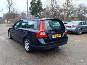 Blue Volvo V70 2009 in Sirvintos, with an engine capacity of 2.00 L and mileage of 274 thousand km for 3100 €, photo 5 on AUTOMOTO.COM.LV
