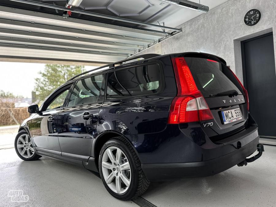 Zils Volvo V70 2009 Kauņa, ar dzinēja tilpumu 2.40 L un nobraukumu 334 tūkst. km par 3950 €, foto 10 vietnē AUTOMOTO.COM.LV