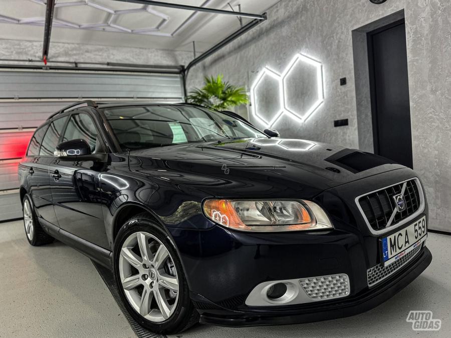 Zils Volvo V70 2009 Kauņa, ar dzinēja tilpumu 2.40 L un nobraukumu 334 tūkst. km par 3950 €, foto 11 vietnē AUTOMOTO.COM.LV