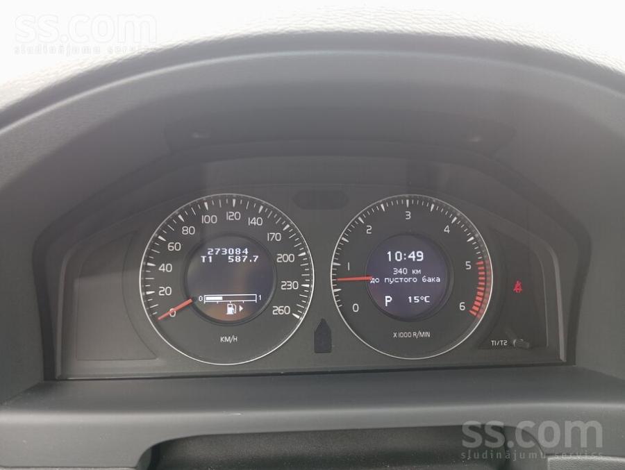 Blue Volvo V70 2009 in Riga, with an engine capacity of 2.40 L and mileage of 273 thousand km for 3750 €, photo 5 on AUTOMOTO.COM.LV