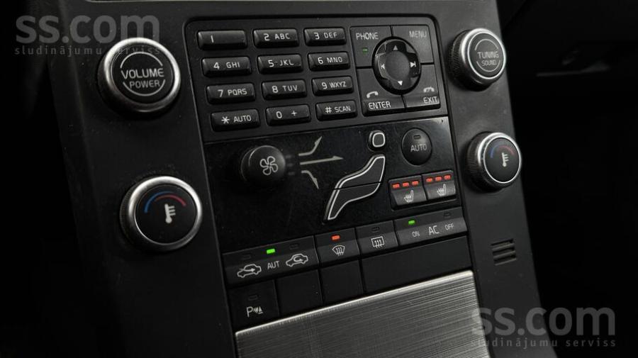 Zils Volvo V70 2009 Rīga, ar dzinēja tilpumu 2.40 L un nobraukumu 0 tūkst. km par 2150 €, foto 13 vietnē AUTOMOTO.COM.LV