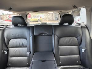 Blue Volvo V70 2009 in Riga, with an engine capacity of 2.40 L and mileage of 326 thousand km for 5150 €, photo 8 on AUTOMOTO.COM.LV