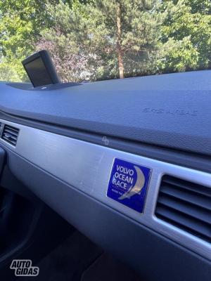 Zils Volvo V70 2009 Panevēža, ar dzinēja tilpumu 2.40 L un nobraukumu 315 tūkst. km par 5300 €, foto 12 vietnē AUTOMOTO.COM.LV