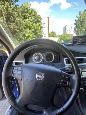 Zils Volvo V70 2009 Panevēža, ar dzinēja tilpumu 2.40 L un nobraukumu 315 tūkst. km par 5300 €, foto 15 vietnē AUTOMOTO.COM.LV