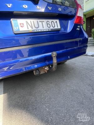 Zils Volvo V70 2009 Panevēža, ar dzinēja tilpumu 2.40 L un nobraukumu 315 tūkst. km par 5300 €, foto 20 vietnē AUTOMOTO.COM.LV