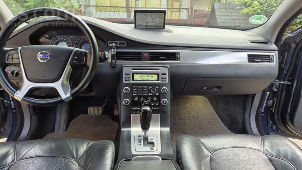 Blue Volvo V70 2009 in Ogre, with an engine capacity of 2.40 L and mileage of 308 thousand km for 3200 €, photo 7 on AUTOMOTO.COM.LV