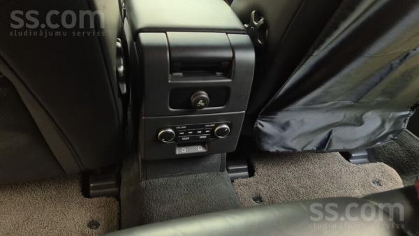 Blue Volvo V70 2009 in Ogre, with an engine capacity of 2.40 L and mileage of 308 thousand km for 3200 €, photo 9 on AUTOMOTO.COM.LV