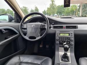 Blue Volvo V70 2009 in Ogre, with an engine capacity of 2.00 L and mileage of 191 thousand km for 5550 €, photo 18 on AUTOMOTO.COM.LV