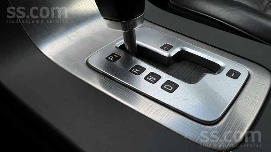Синий Вольво В70 2009 в Рига, объемом двигателя 2.40 л и пробегом 390 тыс. км за 2450 €, фото 16 на AUTOMOTO.COM.LV